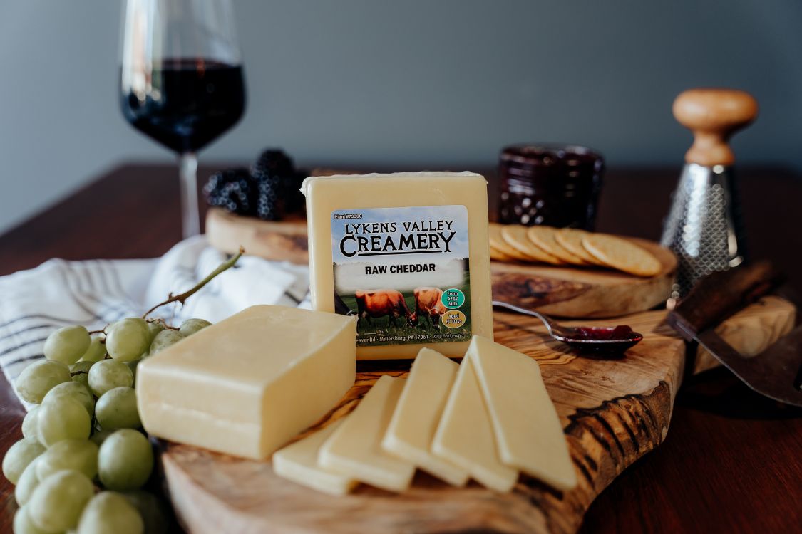 Raw Grass-Fed Mild Cheddar Cheese - 8 oz | US Wellness Meats